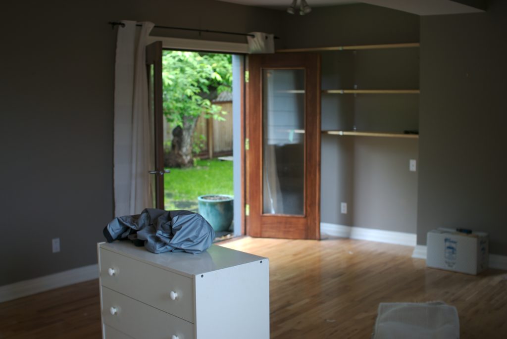 10 Smart Downsizing Tips for Empty Nesters | HomeVestors 10 Smart Downsizing Tips for Empty Nesters | HomeVestors